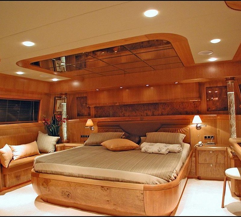 SUHEYLA Yacht Charter Details, Karyat | CHARTERWORLD Luxury Superyachts